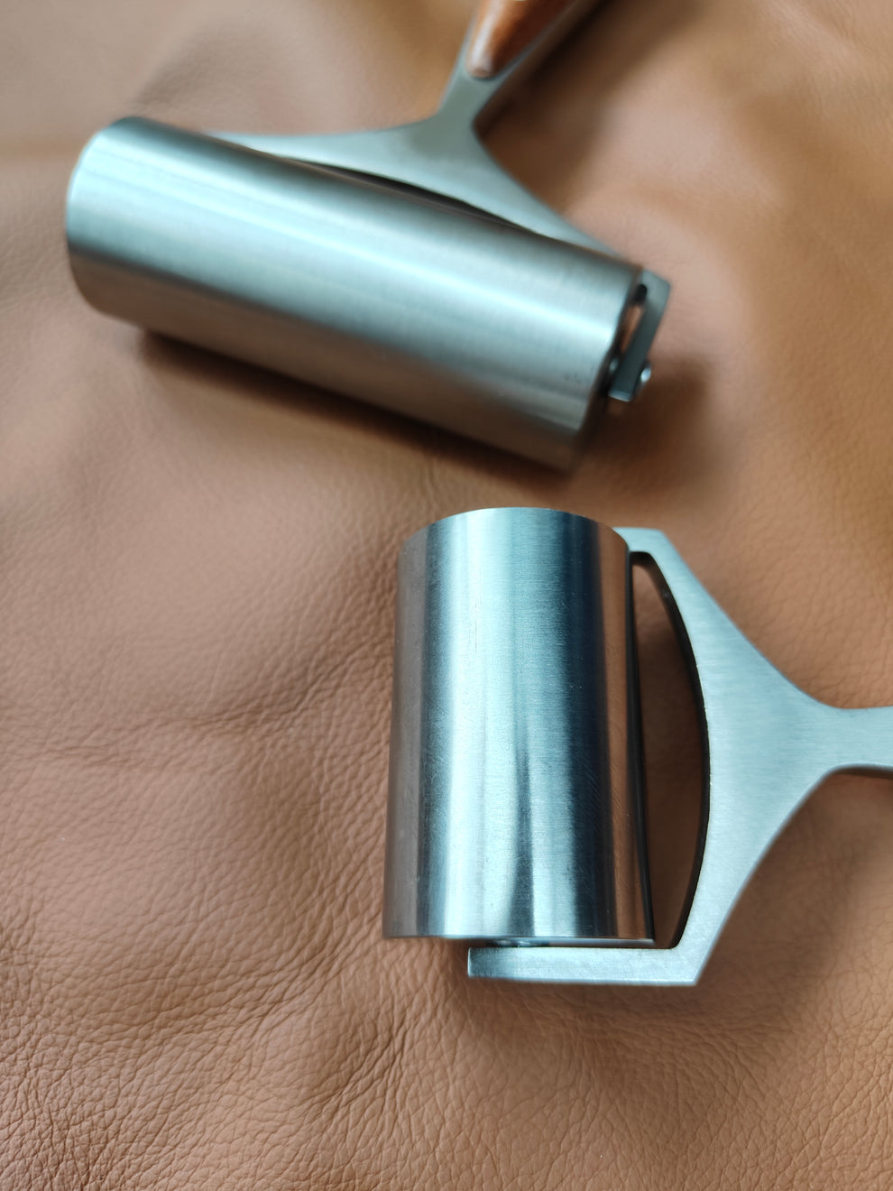 One piece handle roller – Kevin Leather Tools