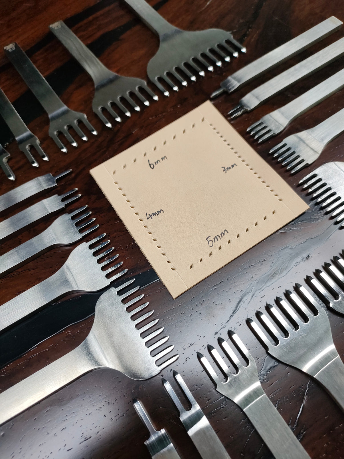 Basic diamond chisel – Kevin Leather Tools