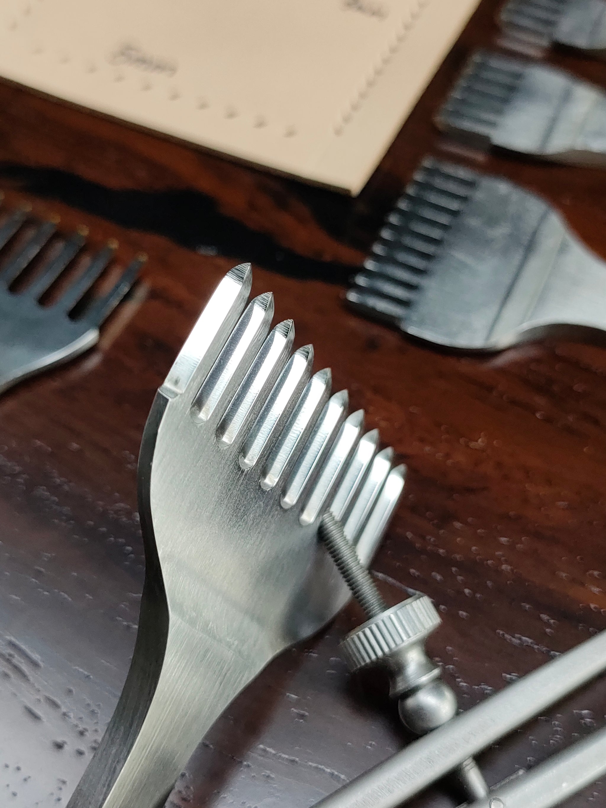 Basic diamond chisel – Kevin Leather Tools