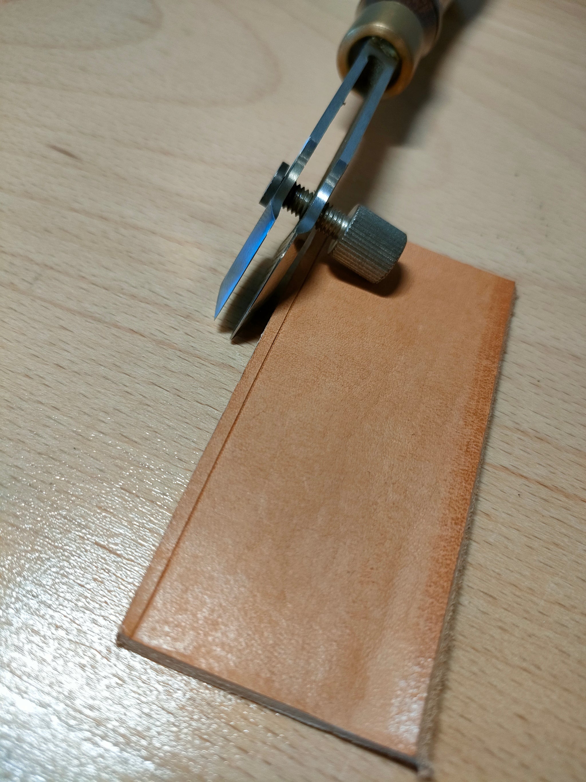 KL French style adjustable creaser – Kevin Leather Tools