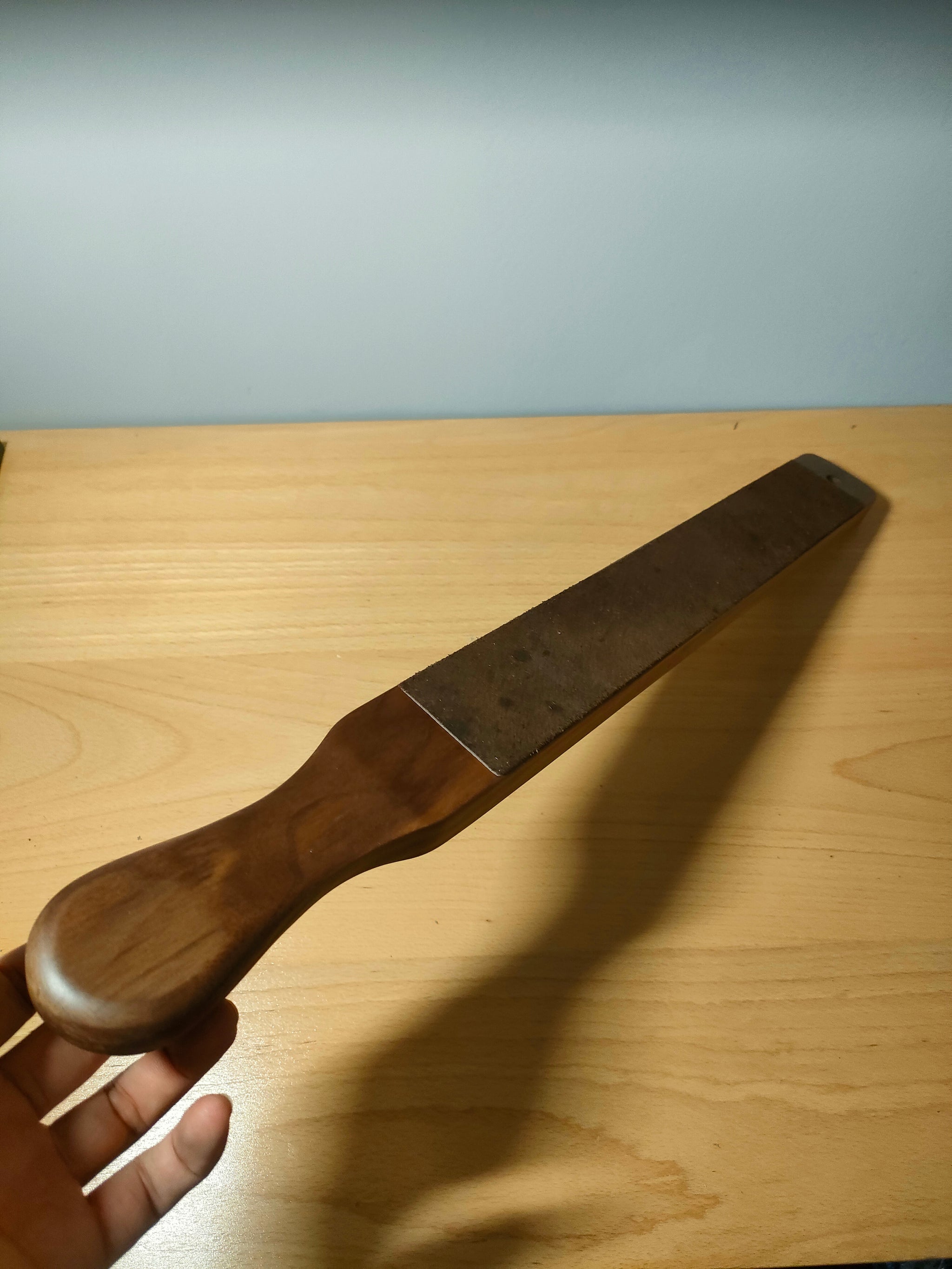 Large Walnut strop – Kevin Leather Tools